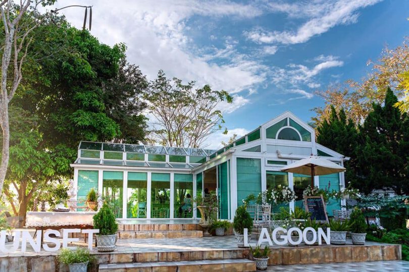 15 คาเฟ่วังน้ำเขียว วิวสวย บรรยากาศดี มีมุมถ่ายรูปสวยๆ - เที่ยวแคมป์ปิ้ง